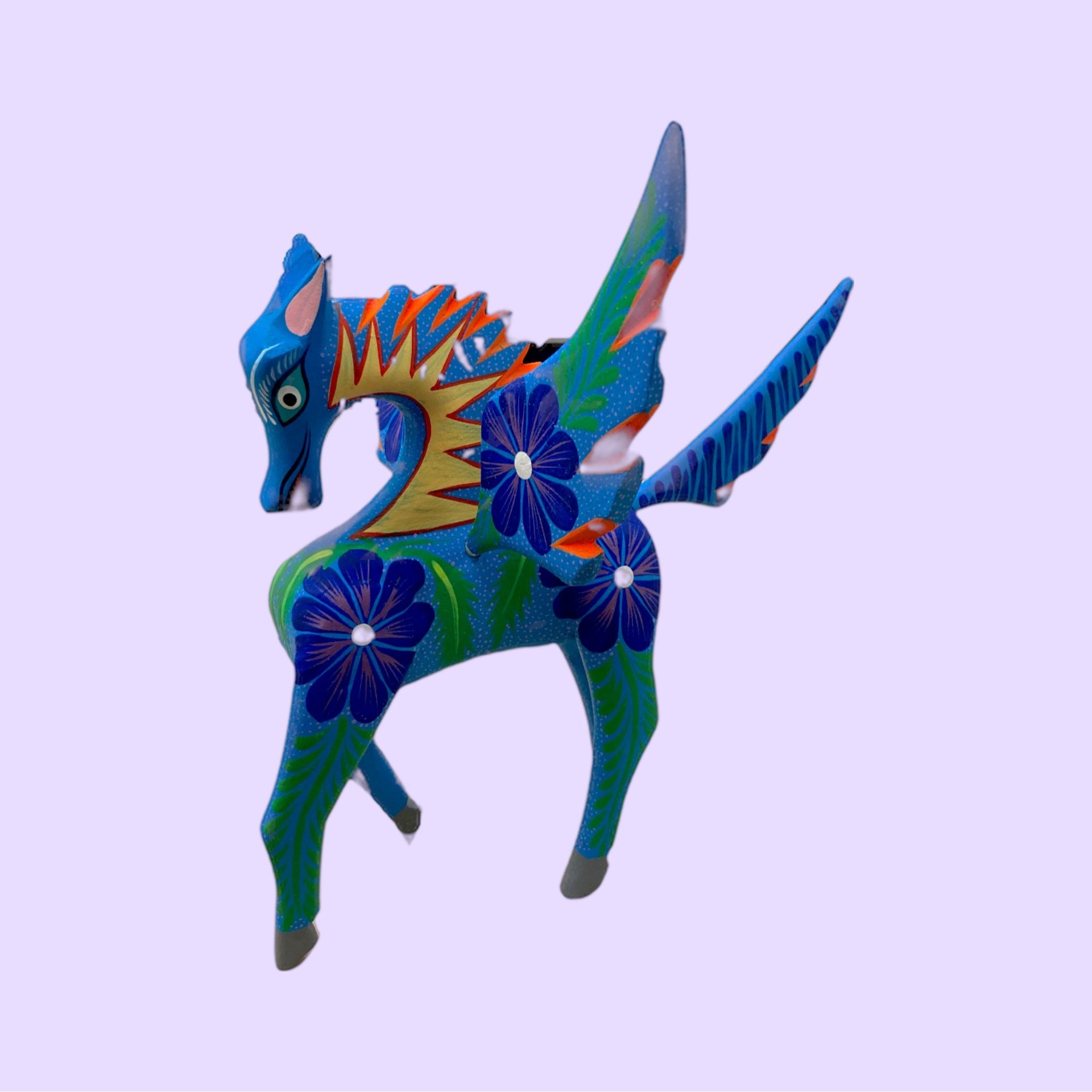 Large Pegasus Alebrije (Alebrije Pegaso Grande) | Copalli Mexican Folk Art